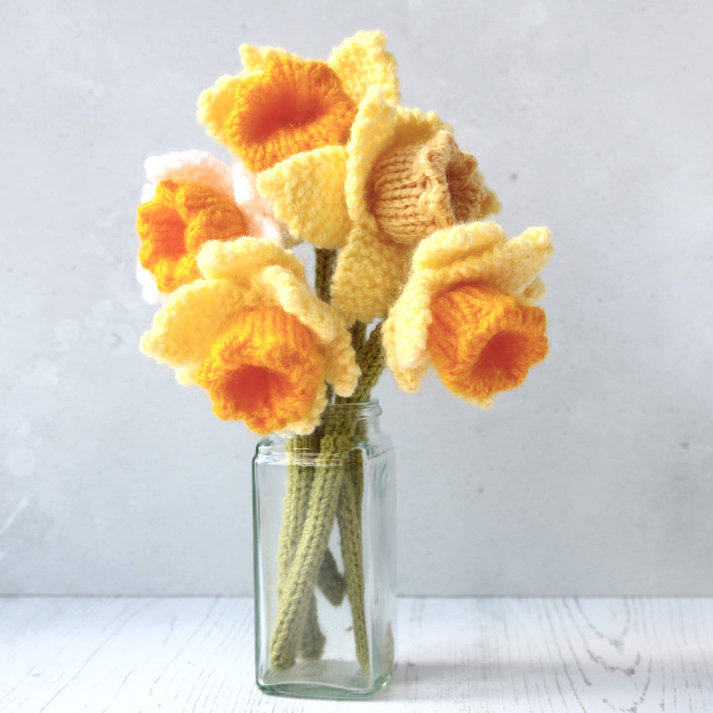 Daffodils Knitting Pattern – Lovefibres