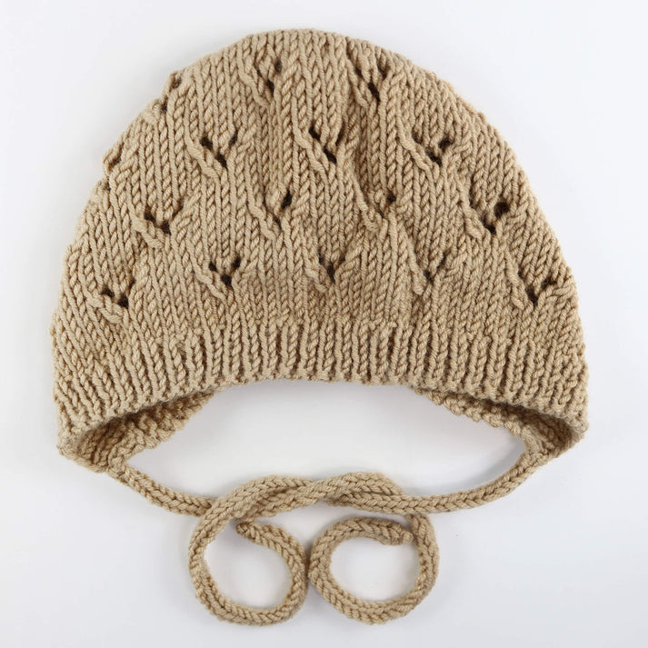 Baby Bonnet Knitting Pattern - LITTLE HEARTS – Lovefibres
