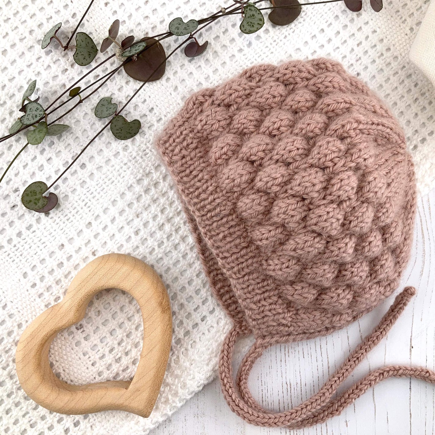 Baby Bonnet Knitting Pattern - BUBBLE BONNET – Lovefibres